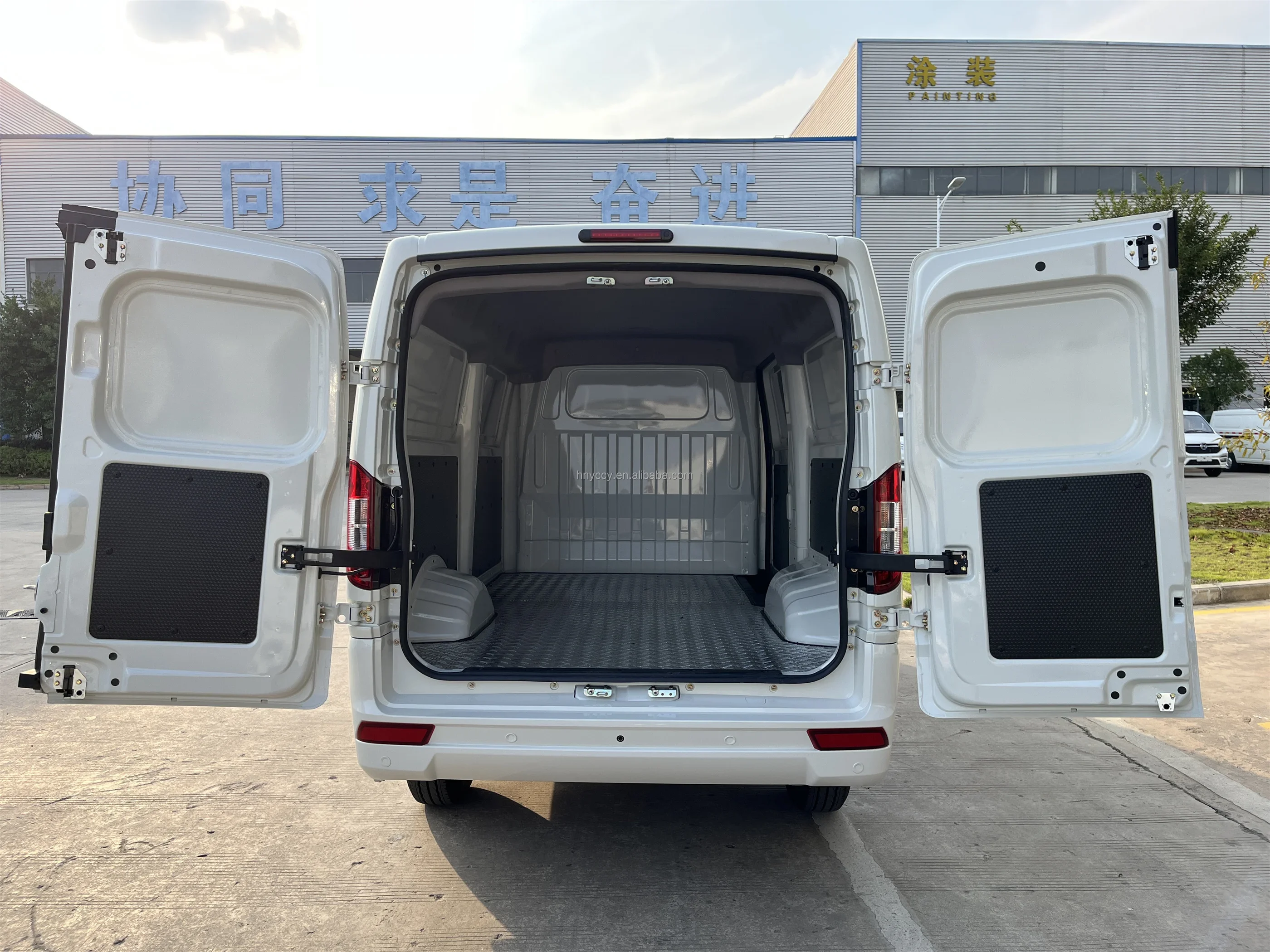 Kama Mini Ev Truck 3.2t 3.15t Electric Closed Van Light Truck Stores ...