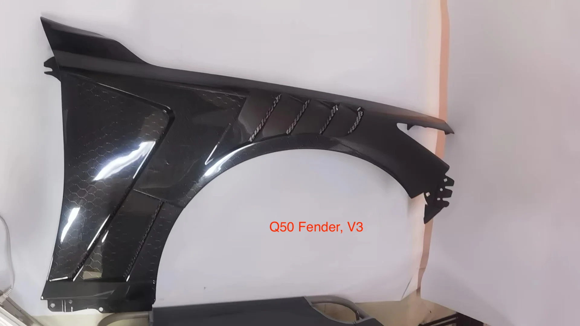 MRD Carbon Fiber Fenders for Infiniti Q50 2014-2018, OEM | Wholesale