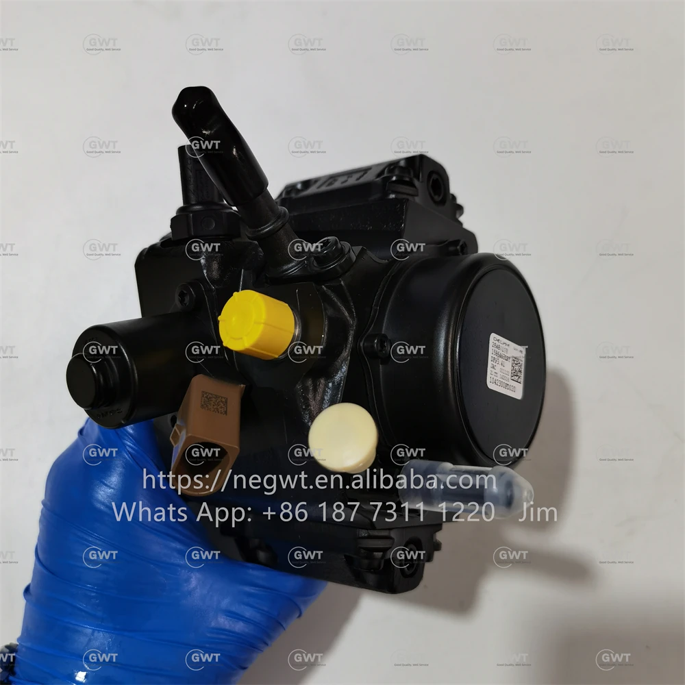 Genuine New Diesel Injector Pump 1042300FD020 28484198