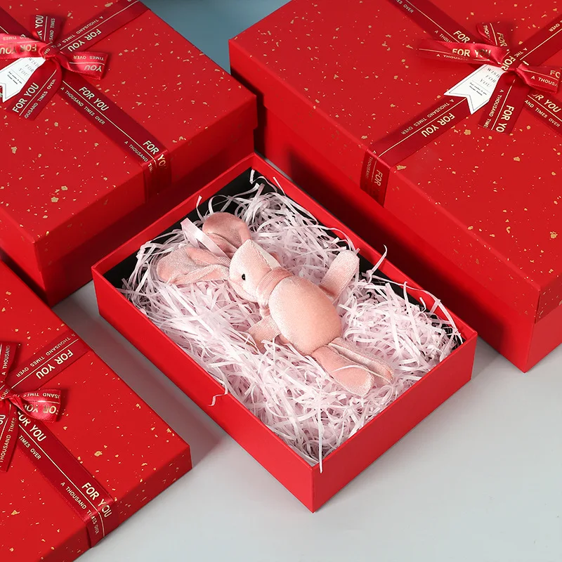 Elegant Gift Box For Wedding Guests Bow Tie Lid And Base Cardboard ...