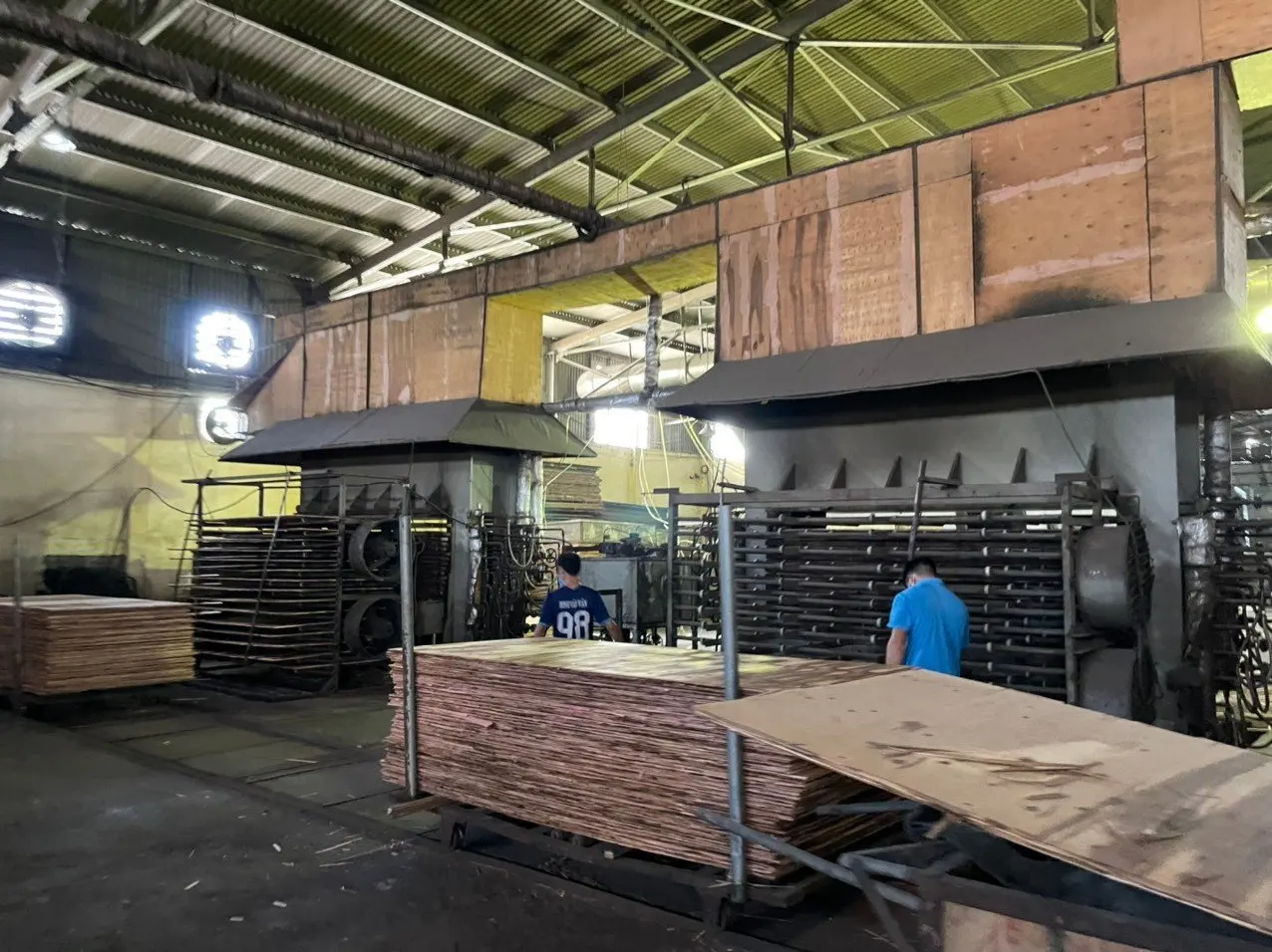 High Quality Oem Mdf 1220x2440mm Plain Raw Medium Density Fibreboard ...