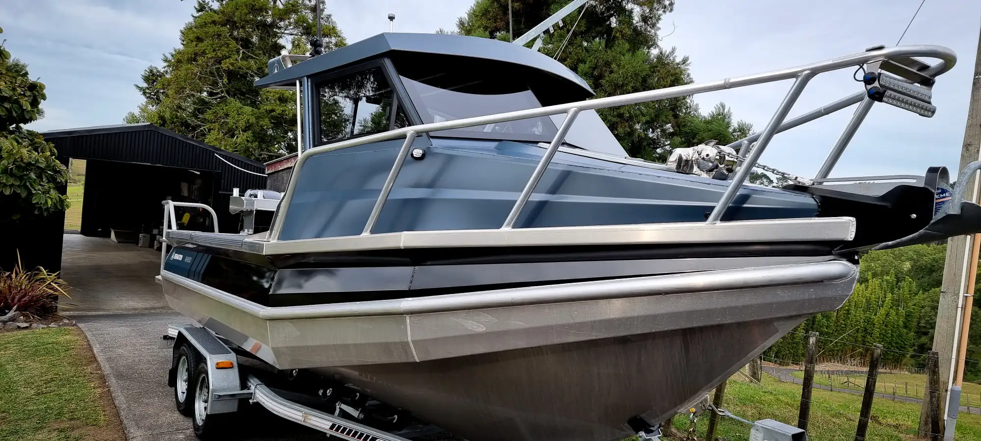 Kinocean 6.5m Hard-Top Fishing Boat - Shallow Draft Speed Yacht