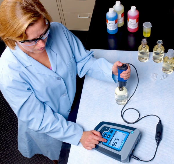 HiYi HQ411D Economical Benchtop PH/ORP/mV Meter, for Basic Water ...