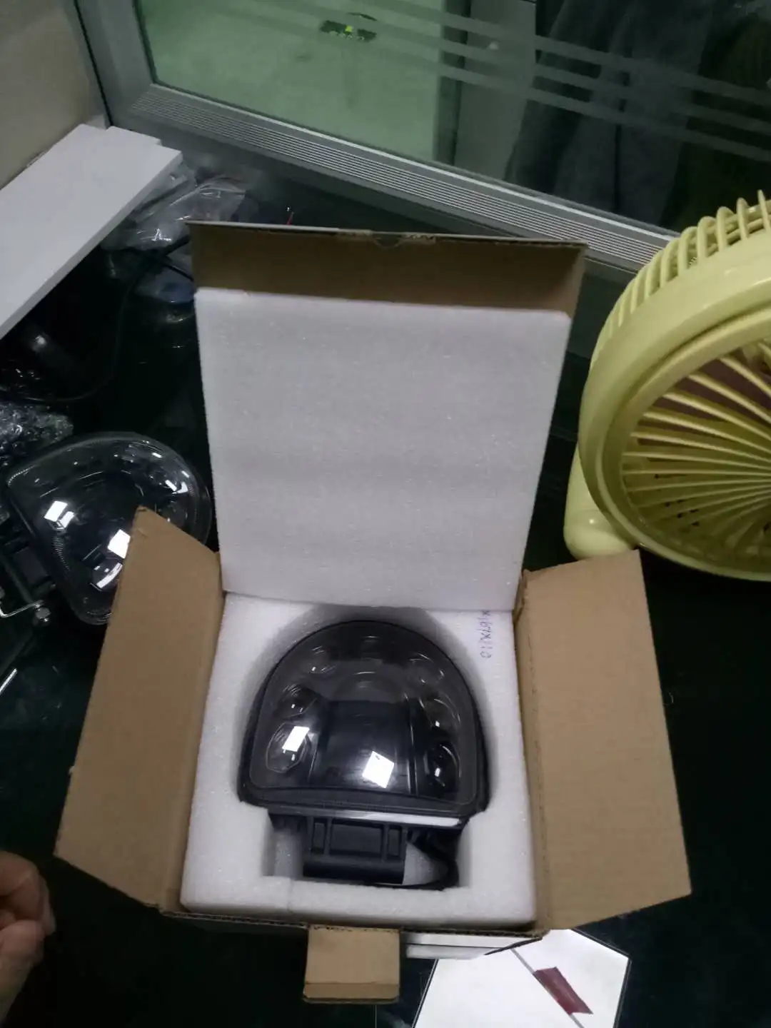Camber Led Spot Forklift Light Tuff Plus 27w Led Forklift Safety ...