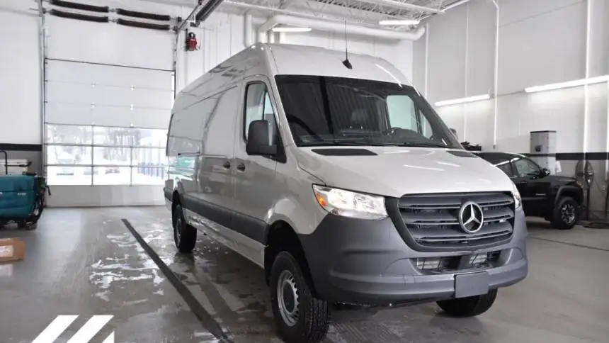 Hot Sale 2021german Manufactured Sprinter Cargo Van Left Hand Drive For ...