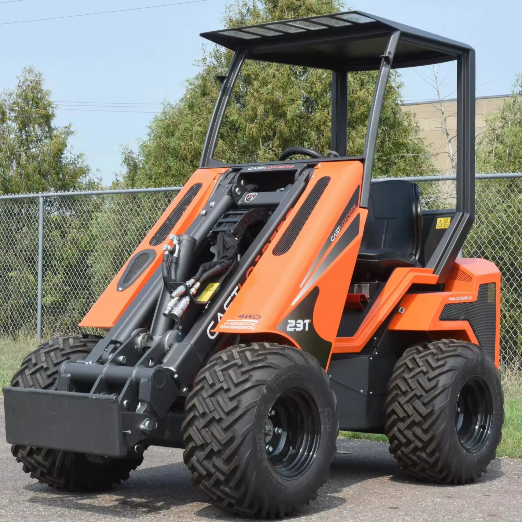 Cast Loaders 23T COMPACT LOADERS WITH 4WD TRACTION| Alibaba.com