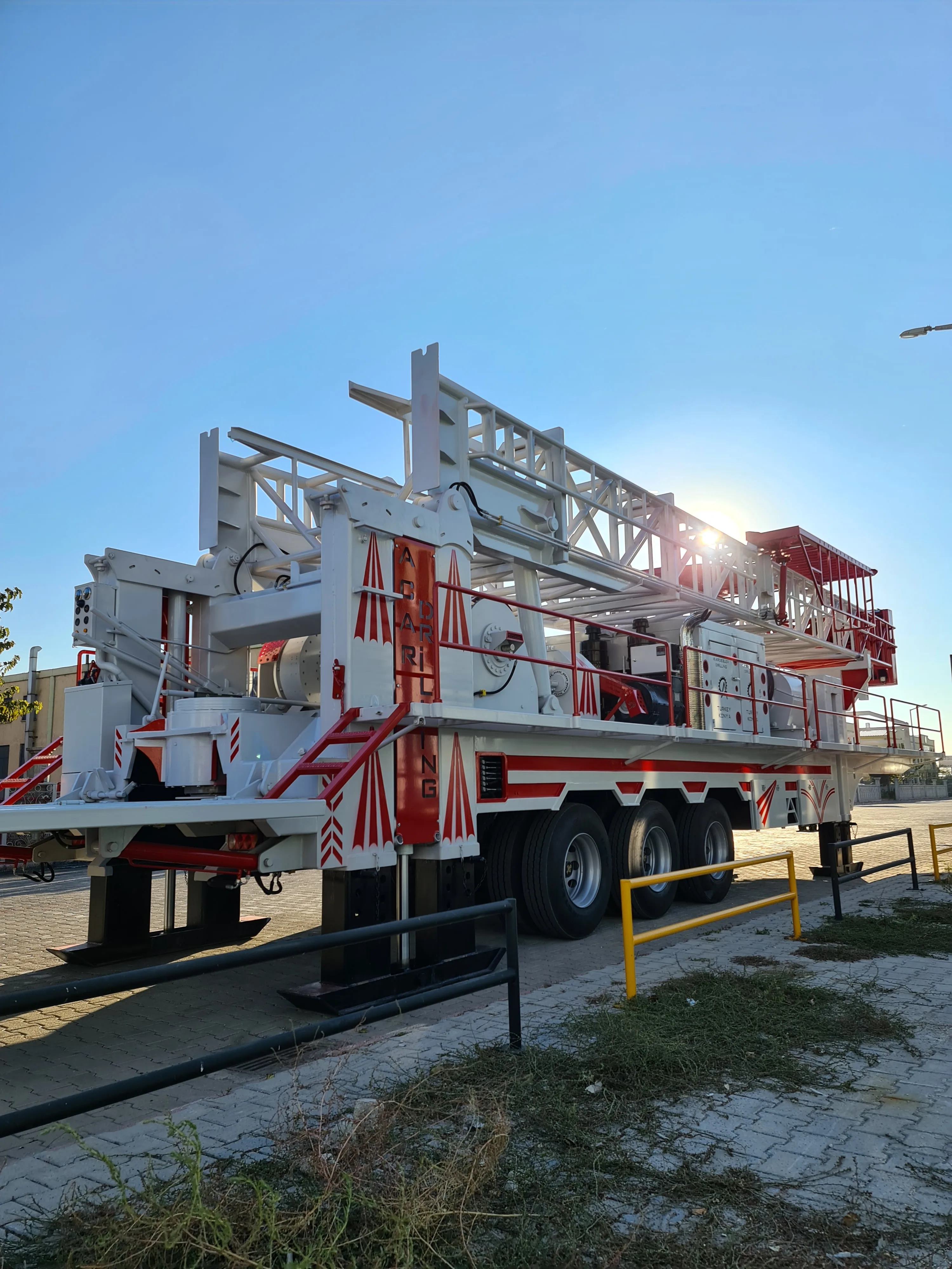 Portable Water Well Drilling Rig Machine - ACR Brand, 800m Depth, 360 ...