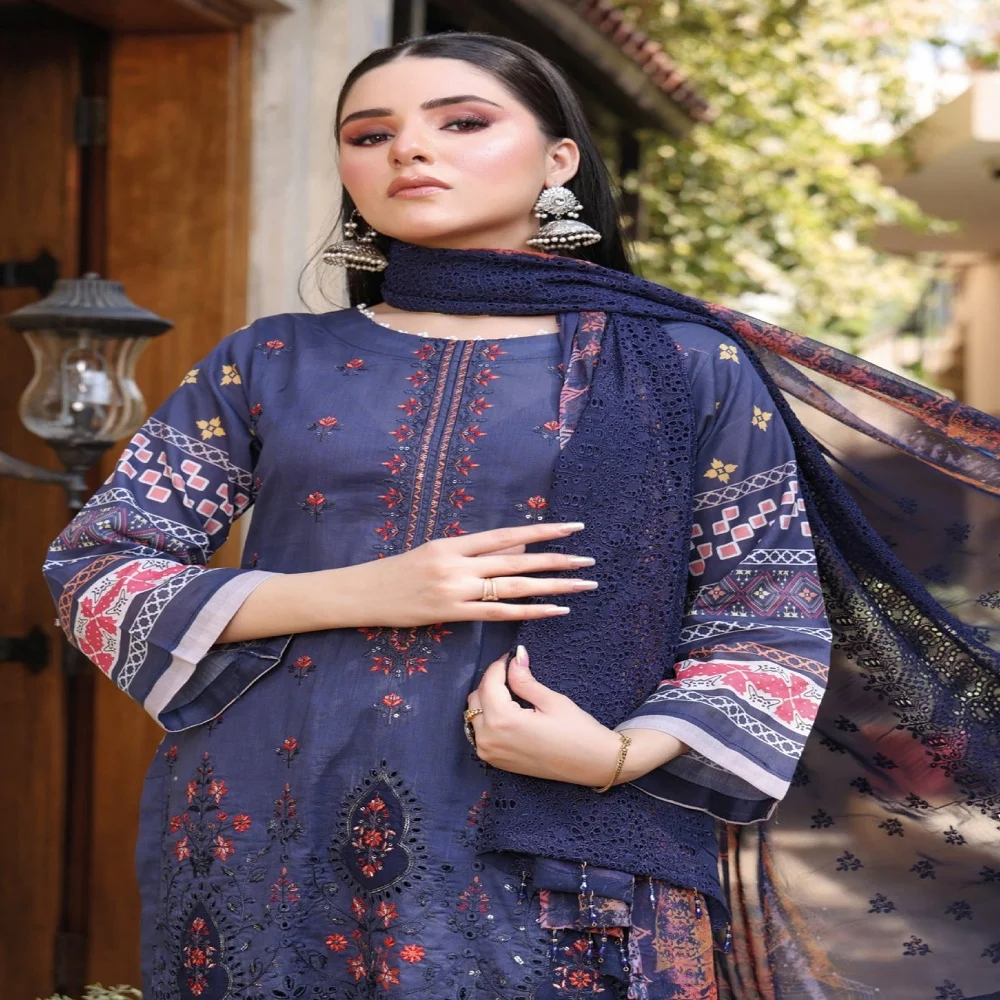 Pakistan And Indian Clothing Trouser Suits For Women On Lawn Fabric For ...