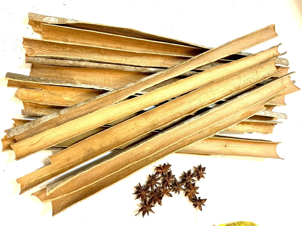 Premium Quality Cinnamon Split Made In Vietnam - Buy Split Cinnamon ...