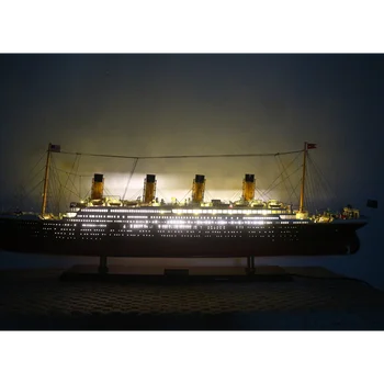 Wooden Handicraft Rms Titanic With Lights 80cm - Cruise Ship Models For ...