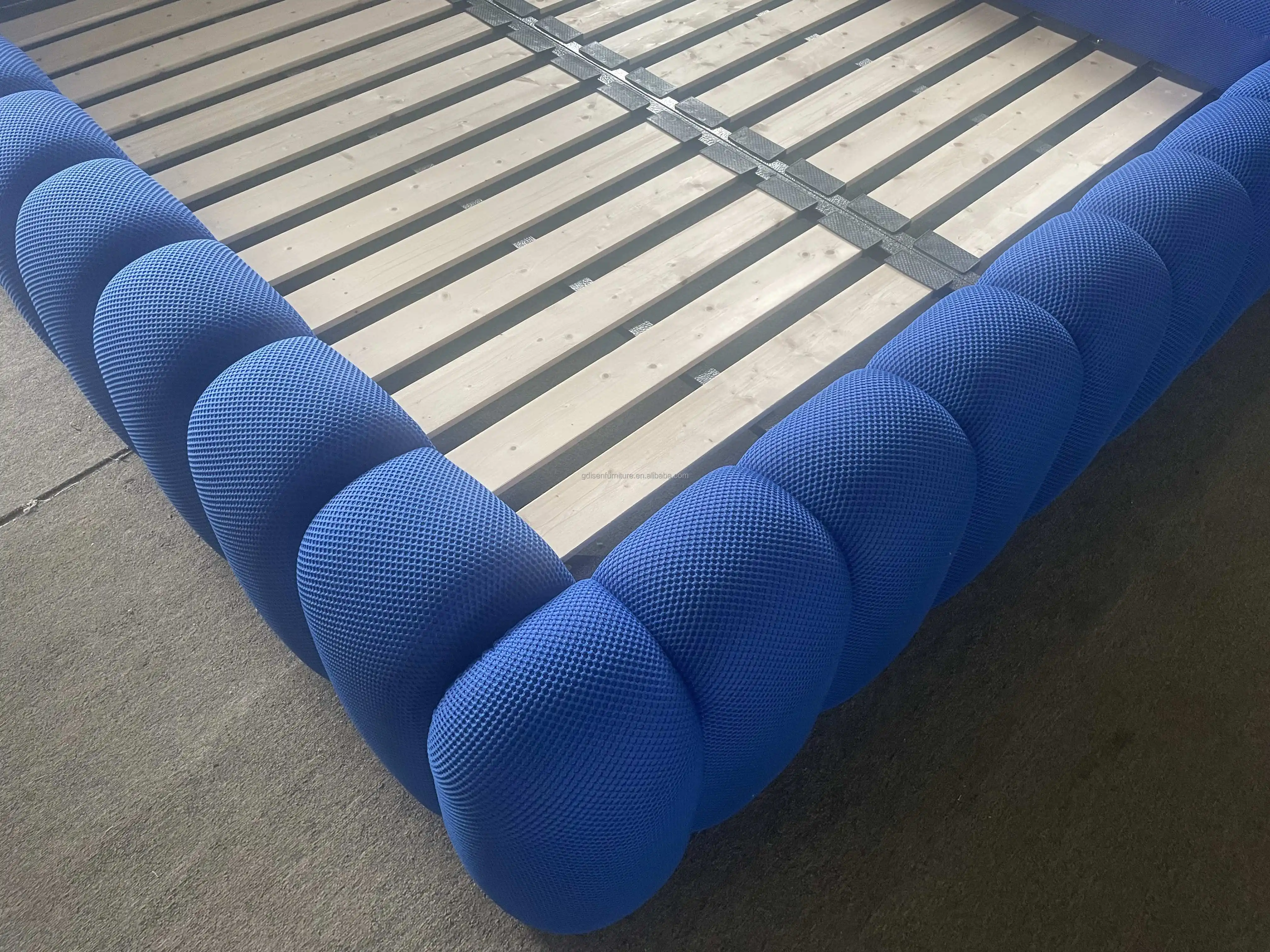 Modern Roche Bobois Bubble Bed - Stylish High Density Foam Bed for ...