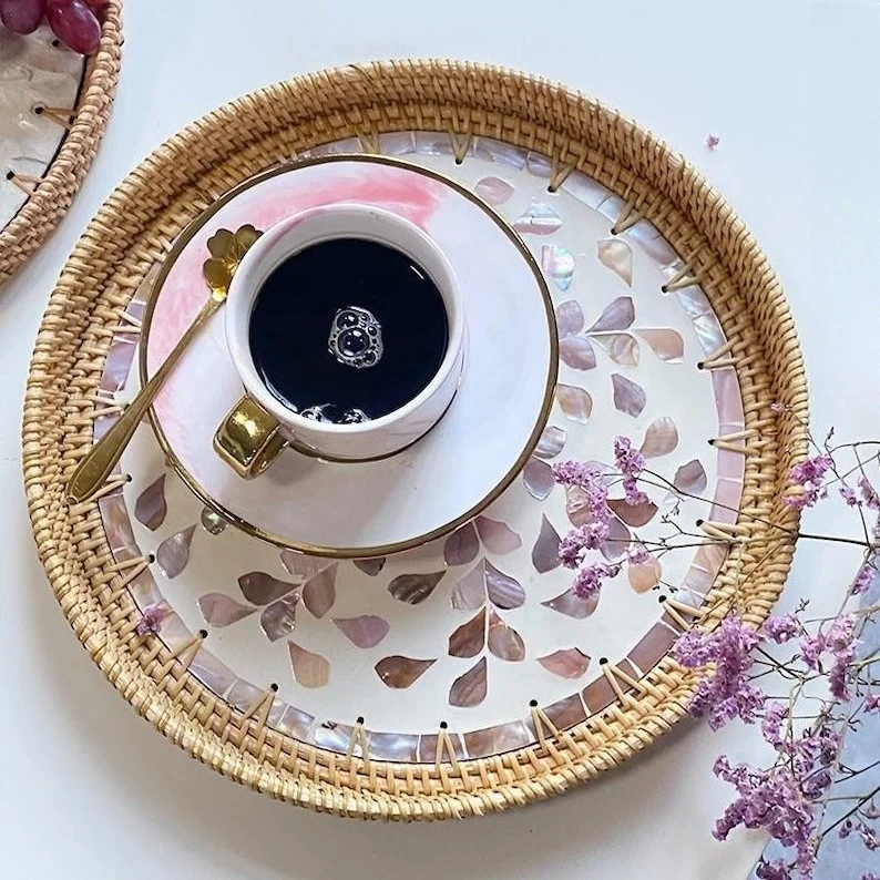 Wholesale Handicraft Round Shell Inlay Rattan Serving Trays