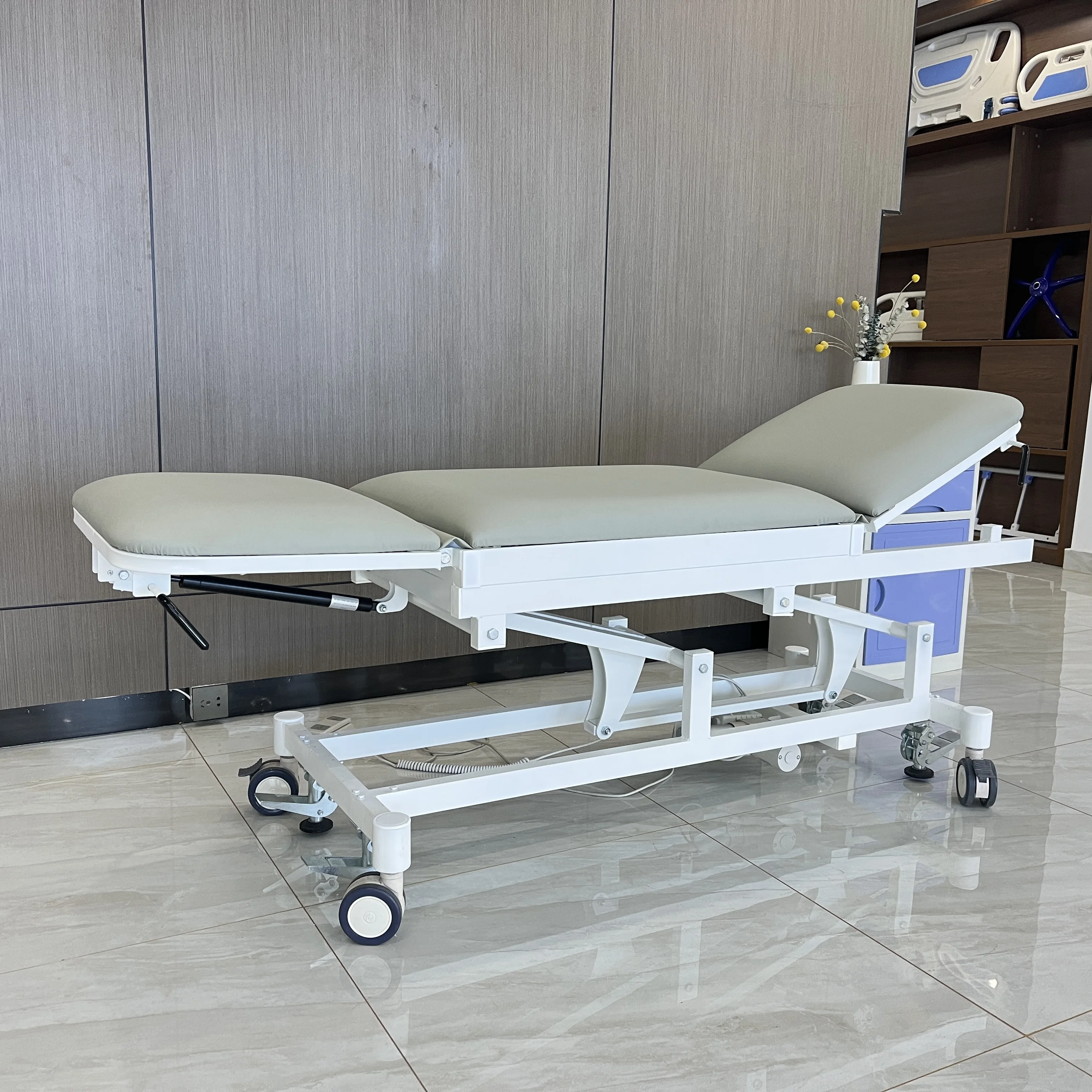 Factory Price Hospital Electric Obstetric Examination Bed Hydraulic New ...