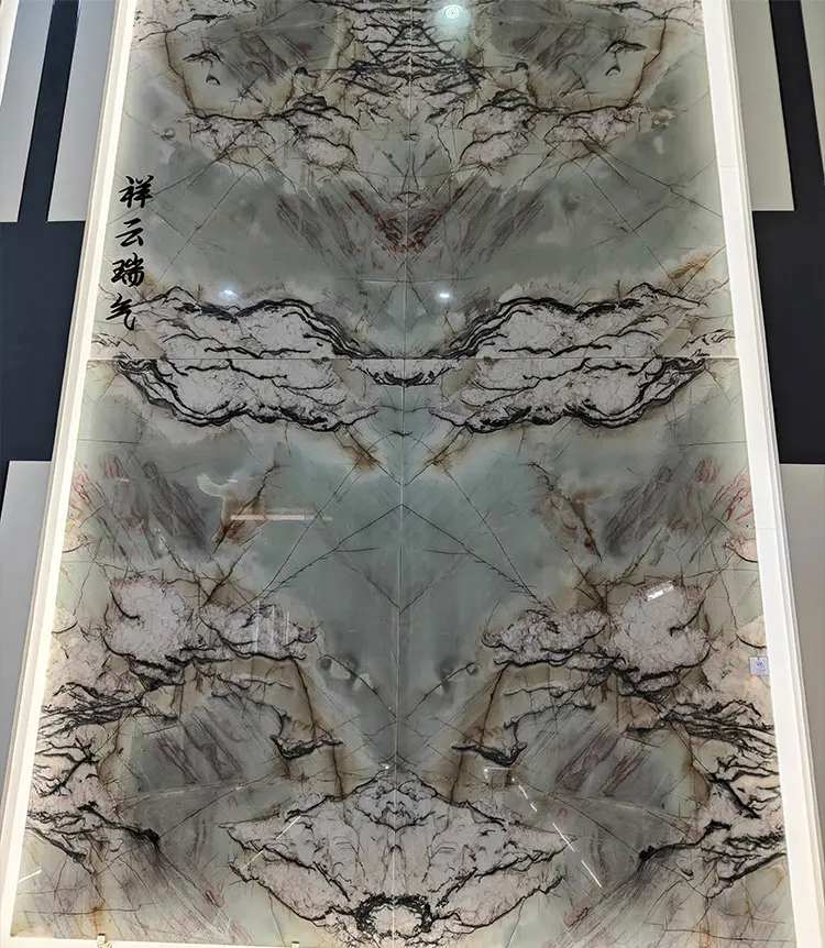 Factory Price Large Natural Polished Translucent Backlit Cristallo ...