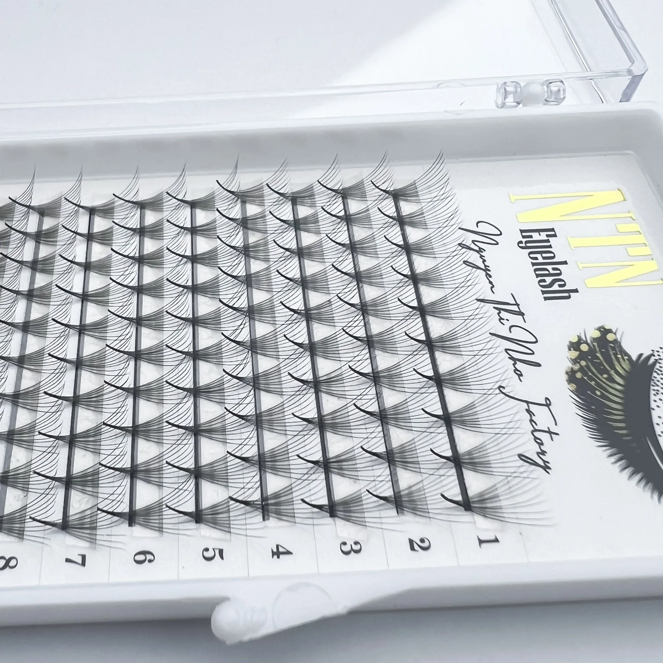 10d Premade Volume Fans Lash Extensions 12 Rows 0.05 0.07mm Synthetic ...