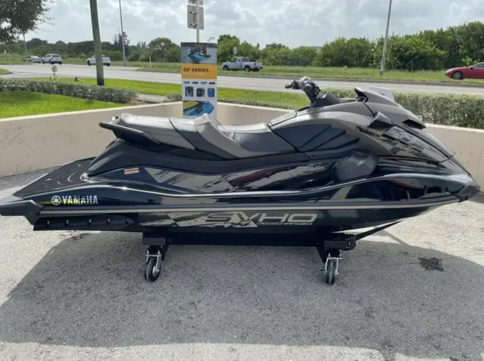 2023 Yamahas Gp1800 R HO SVHO - Jet Ski for SALE with Sound-system