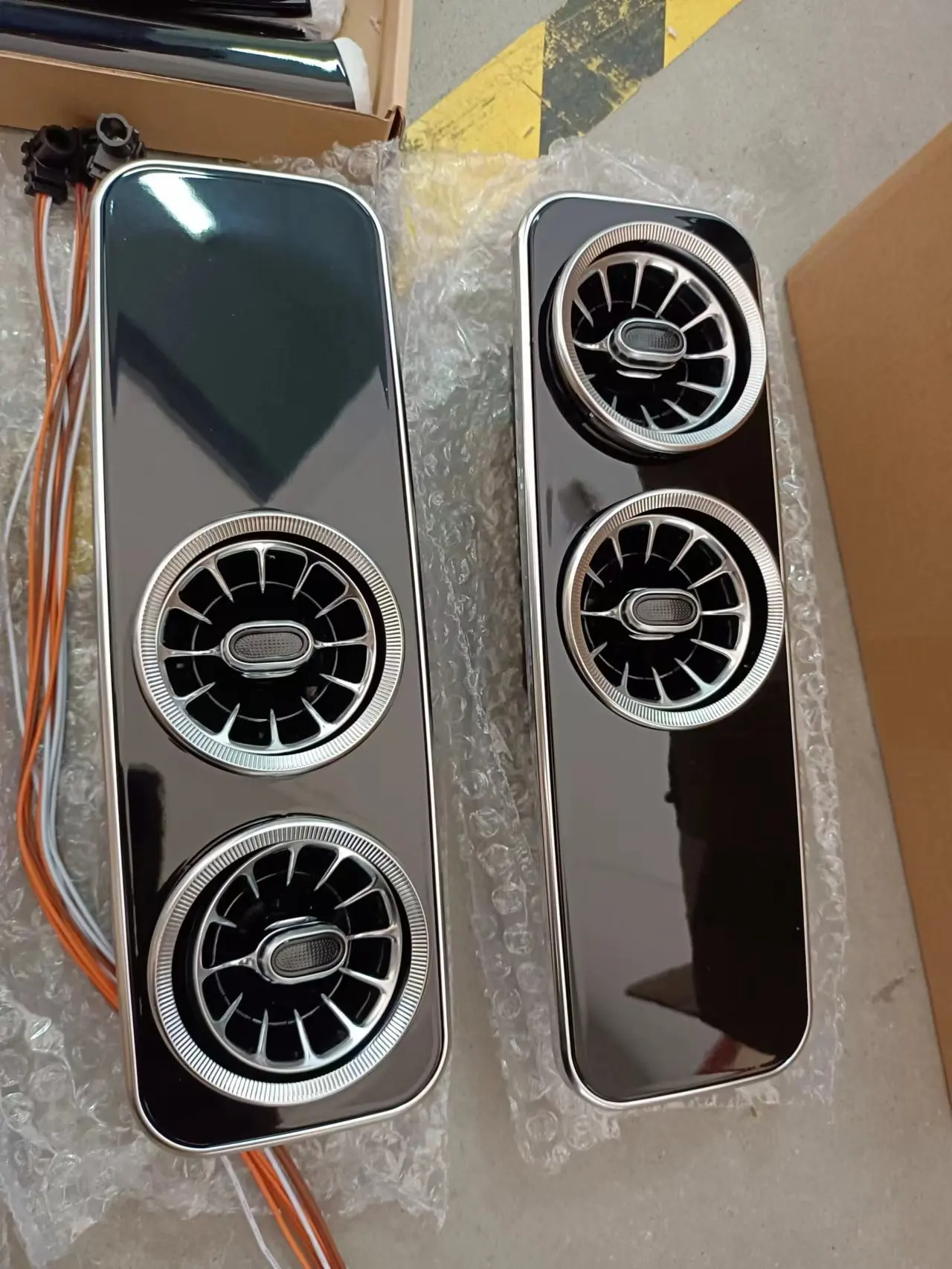 Car Interior Accessories - Upgrade Air Vents for MPV V Class