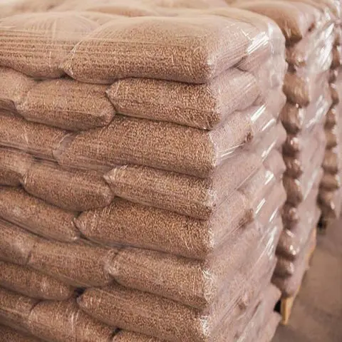 Heap Bulk Biomass Wood Fuel Pellets For Bbq - Buy Enplus-a1 Wood ...