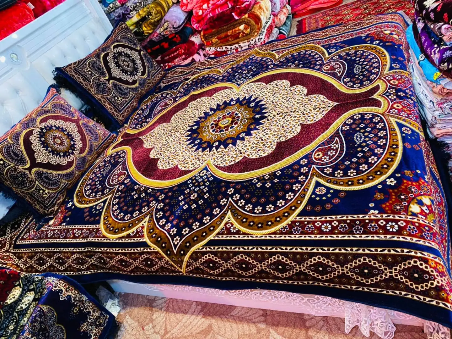 Afghan Bedspread Oriental Bedspread 1 Set Is 3 Pieces; 1 Pcs 225*225 ...