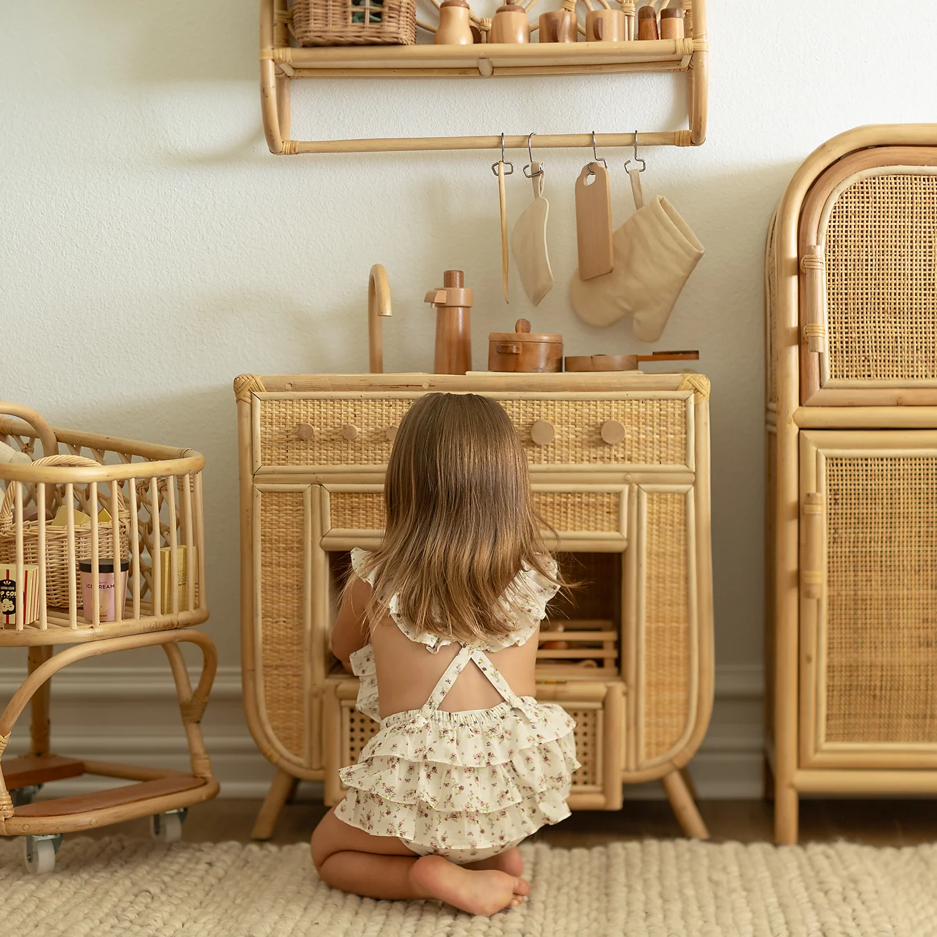 Rattan Kids Toy Kitchen Stove - Eco Friendly Mini Cookset