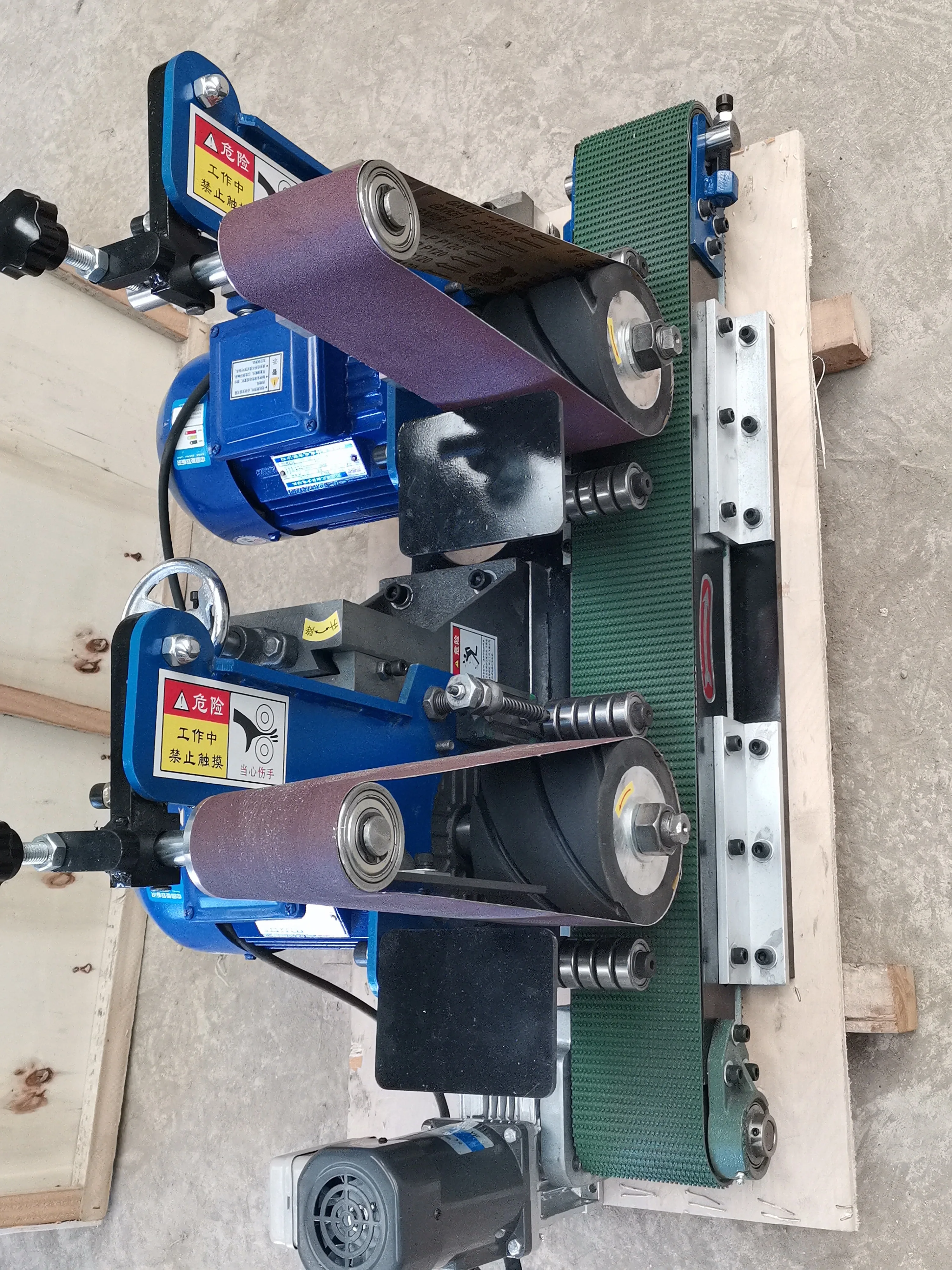 Small square Tube Roller Brush Hairline Polishing Machine Aluminum ...