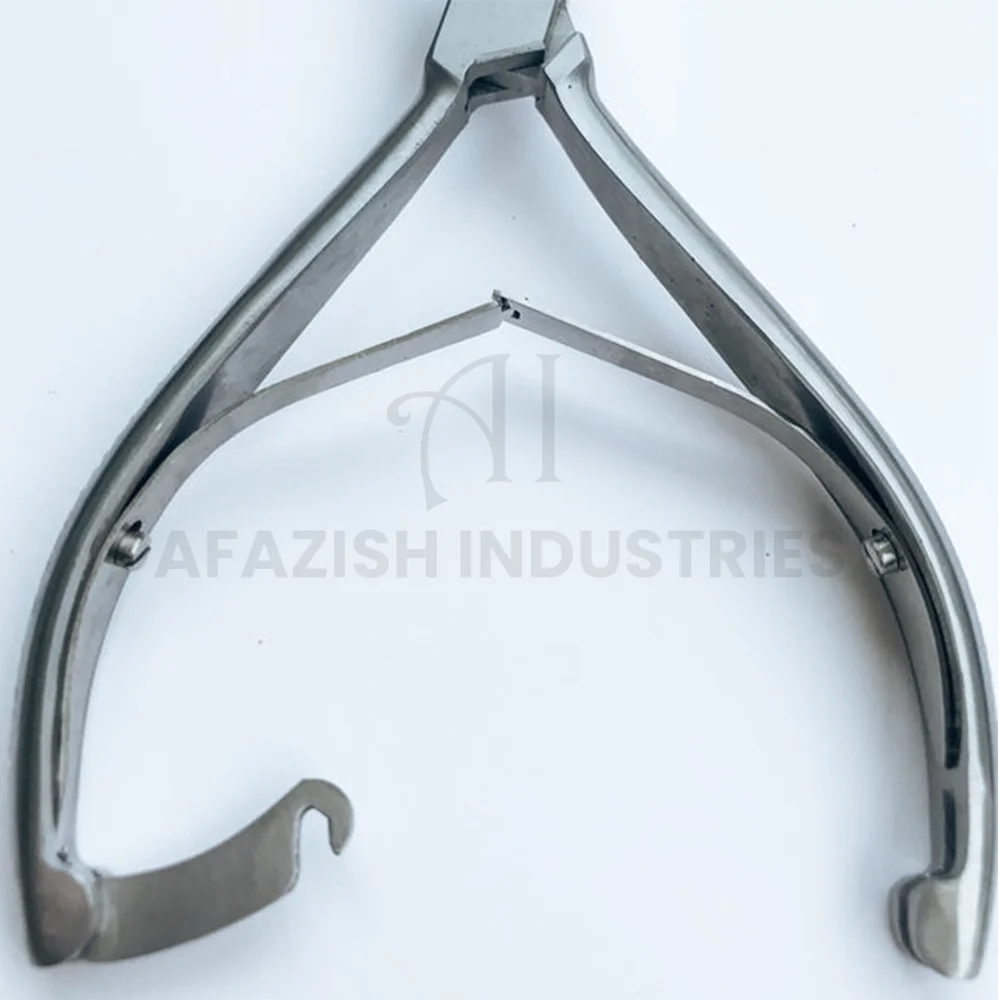 Professional Quality Feet Nippers With Curved Moon Shape Jaw Lockable ...