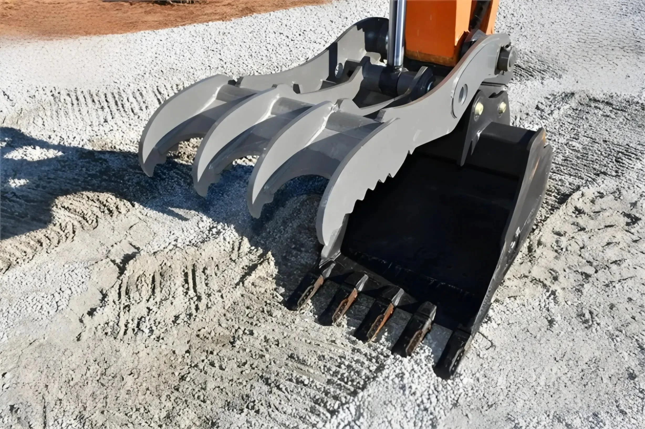 High Operating Efficiency 2019 HITACHI ZX135US-6 Track Excavator ...