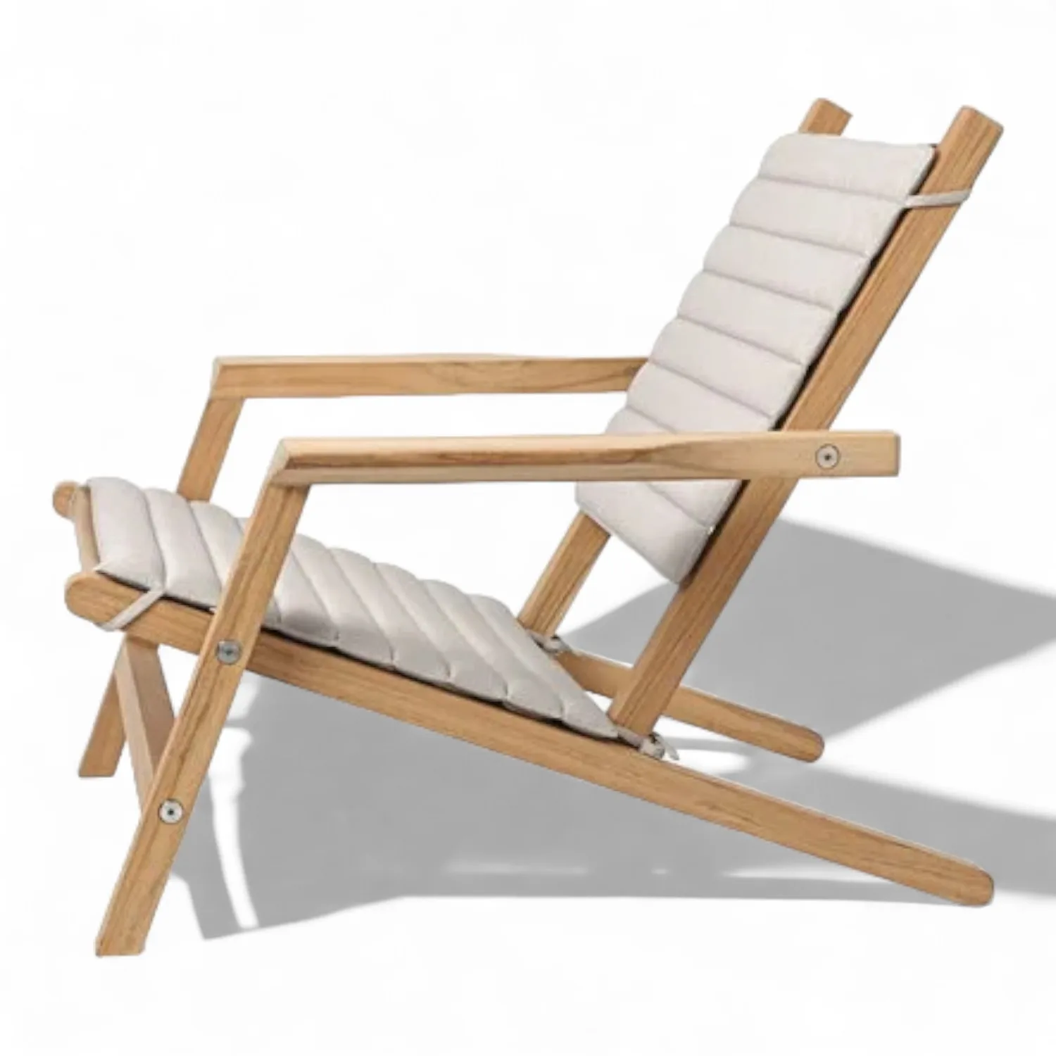 Comfortable Untreated Teak Wood Outdoor Deck Chair In Scandinavian ...