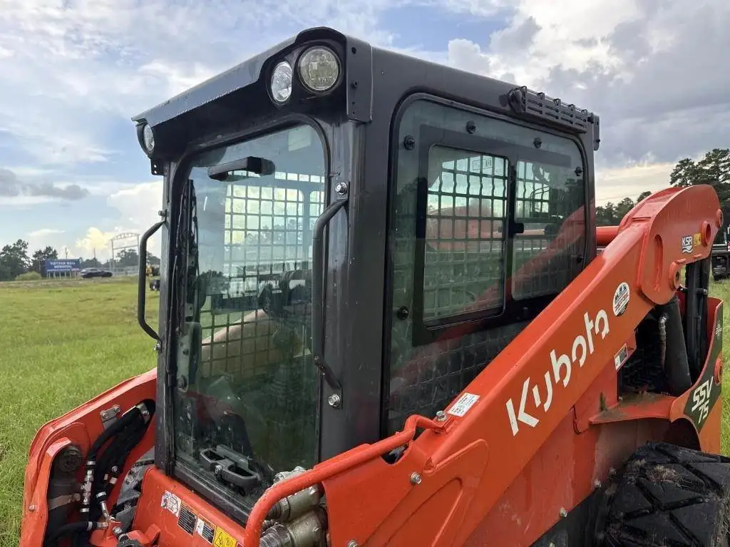 Kubota SSV75 Skid Steer - Strength, Versatility, and Built-to-Last ...