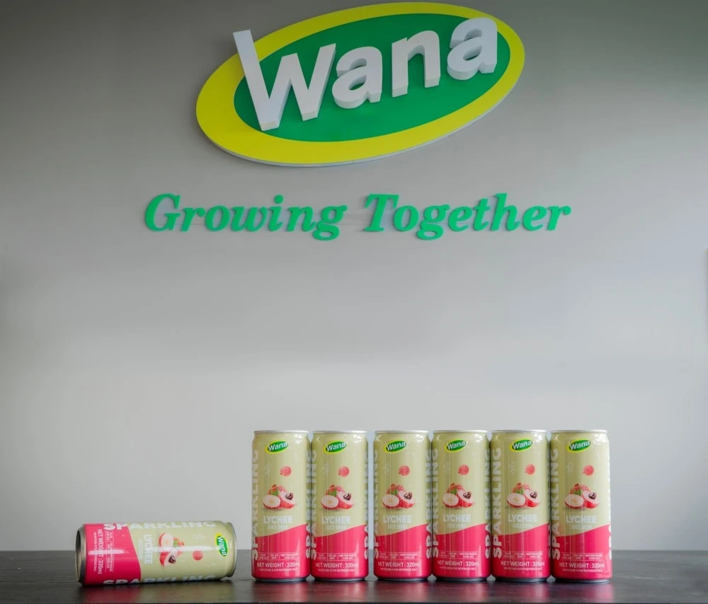 OEM Wana Pineapple Sparkling Fruit Juice 250mL Canned Sterilized Halal ...