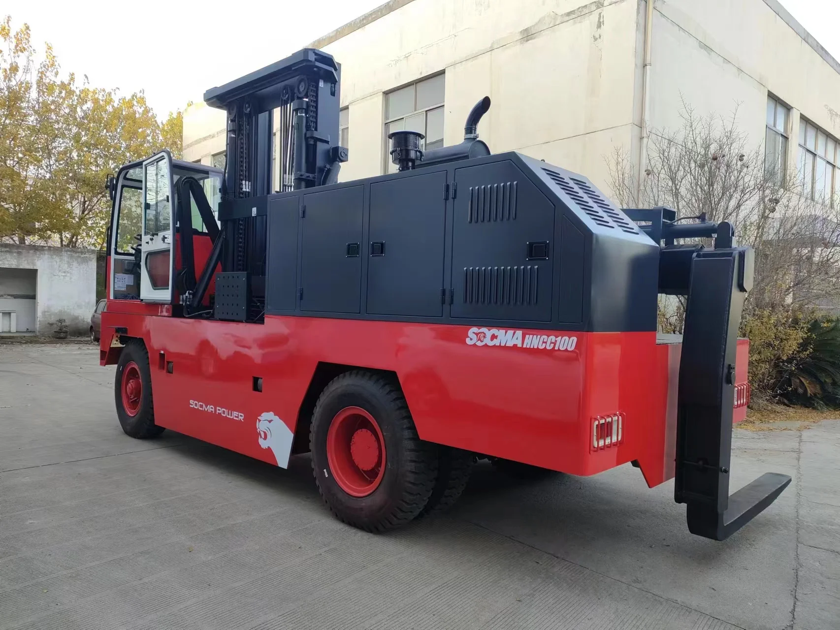 SOCMA 10 Ton Side Loader Forklift - Efficient Material Handling