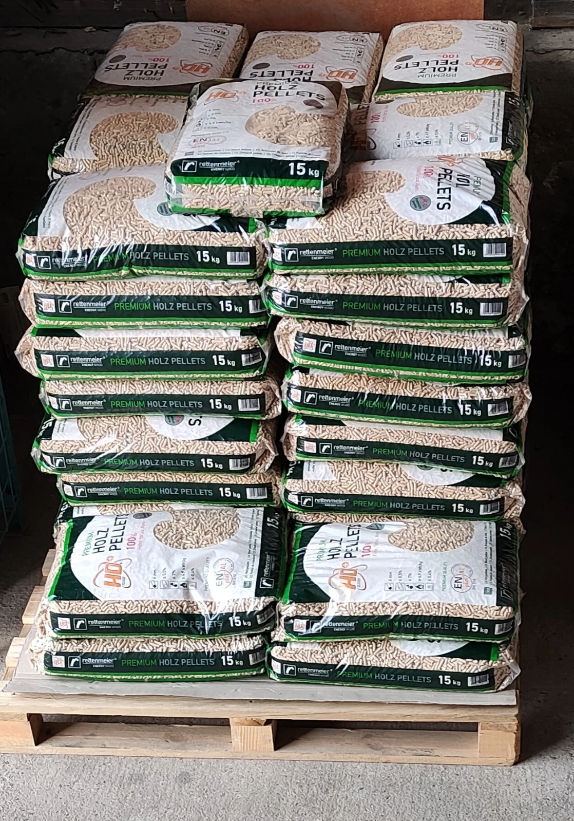 Din Plus / En Plus-a1 Wood Pellet| Europe Wood Pellets 15kg Bags - Buy ...