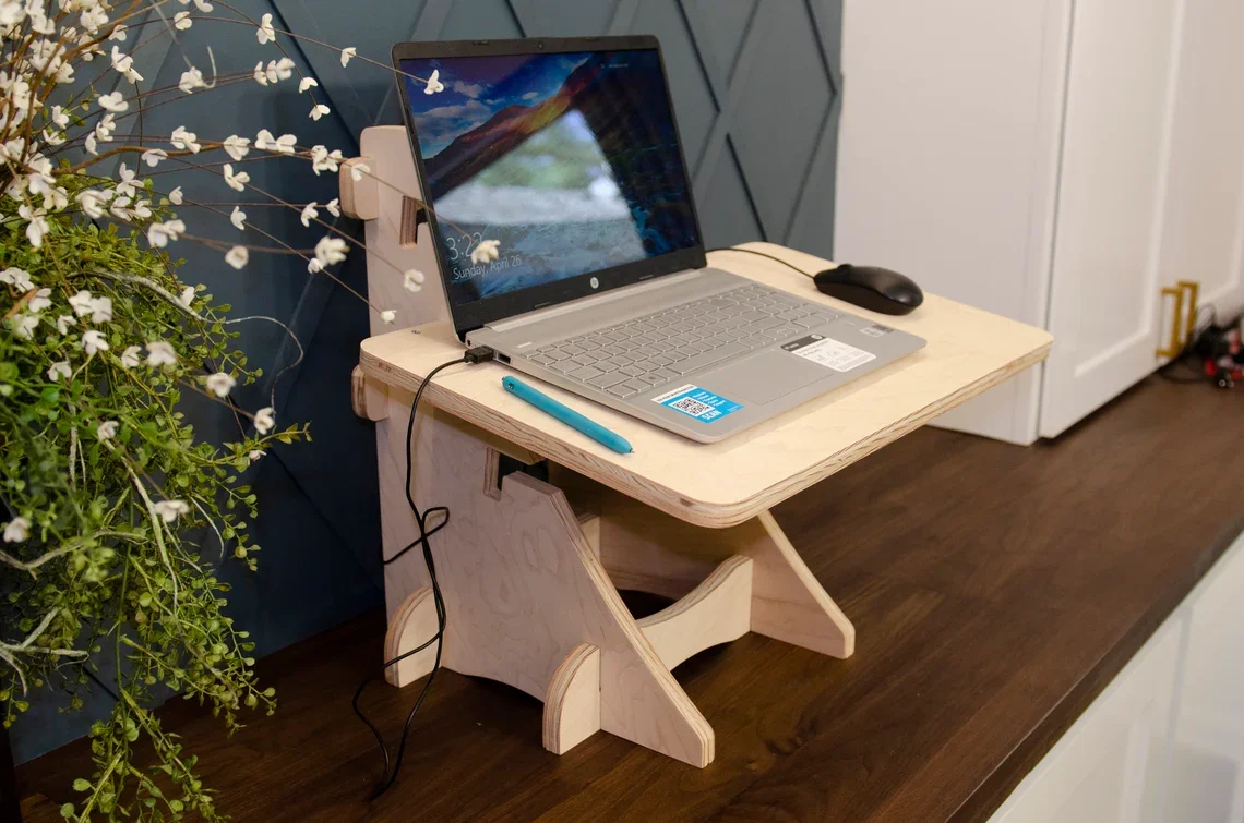 Small Standing Desk,Laptop Stand,Adjustable Standing Sit Stand Standing ...