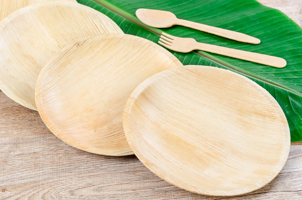 Disposable Areca Palm Leaf Plates 6 Inches Used For Kitchenware ...