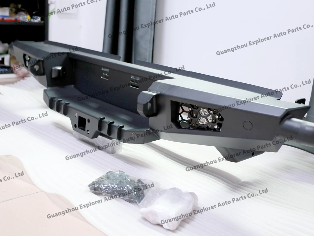 High Quality Pickup Truck Rear Bumper for Hilux 2021-2024 Auto ...