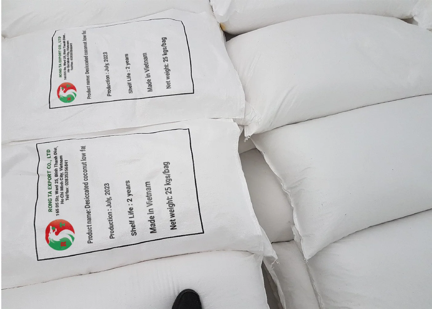 High Quality Desiccated Coconut 100% Water Soluble - Use For Food ...