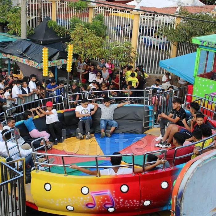 Exciting Disco Ride On Wheels Carousel Disco Samba In The Fair Park ...