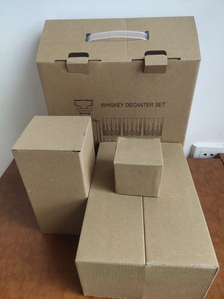 Round Whiskey Decanter Set Sunflower Pattern Crystal Customizable 750ml ...