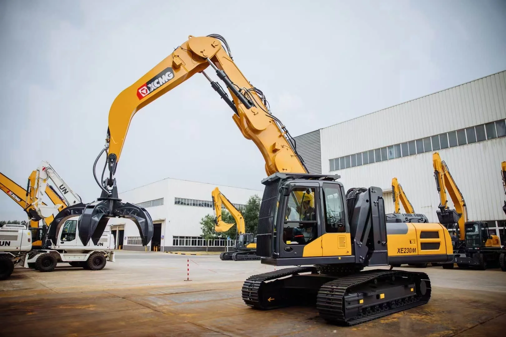 Crawler Excavator Diesel Engine Excavator Mini Excavator - Buy Crawler ...