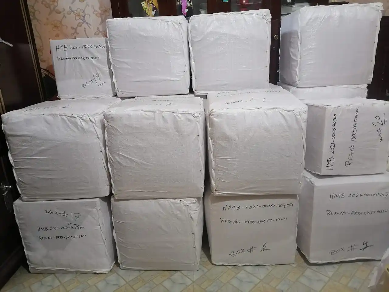 最新2023定制标志匹配质量橄榄球官方尺寸10橄榄球 - Buy 批发价格最耐用的抓地力橄榄球球,手工缝制美式橄榄球,青年成人定制印花橄榄球球 Product on Alibaba.com