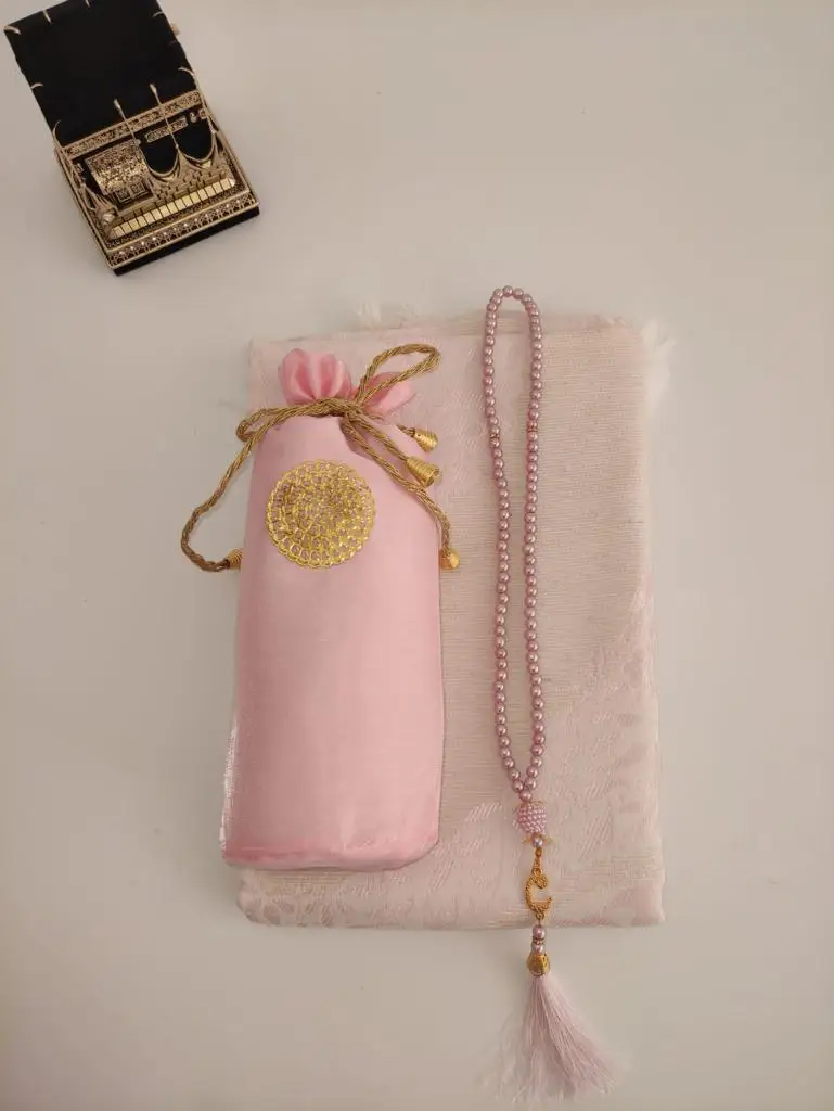 Muslim Gift Set Prayer Mat Tasbih Islamic Fabrix Gift Boag For Ramadan ...