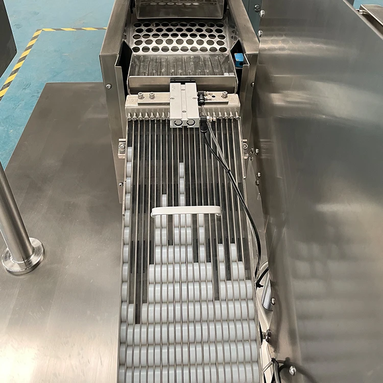Automatic Flexible Tube Bottle Vitamin C Packaging Machine