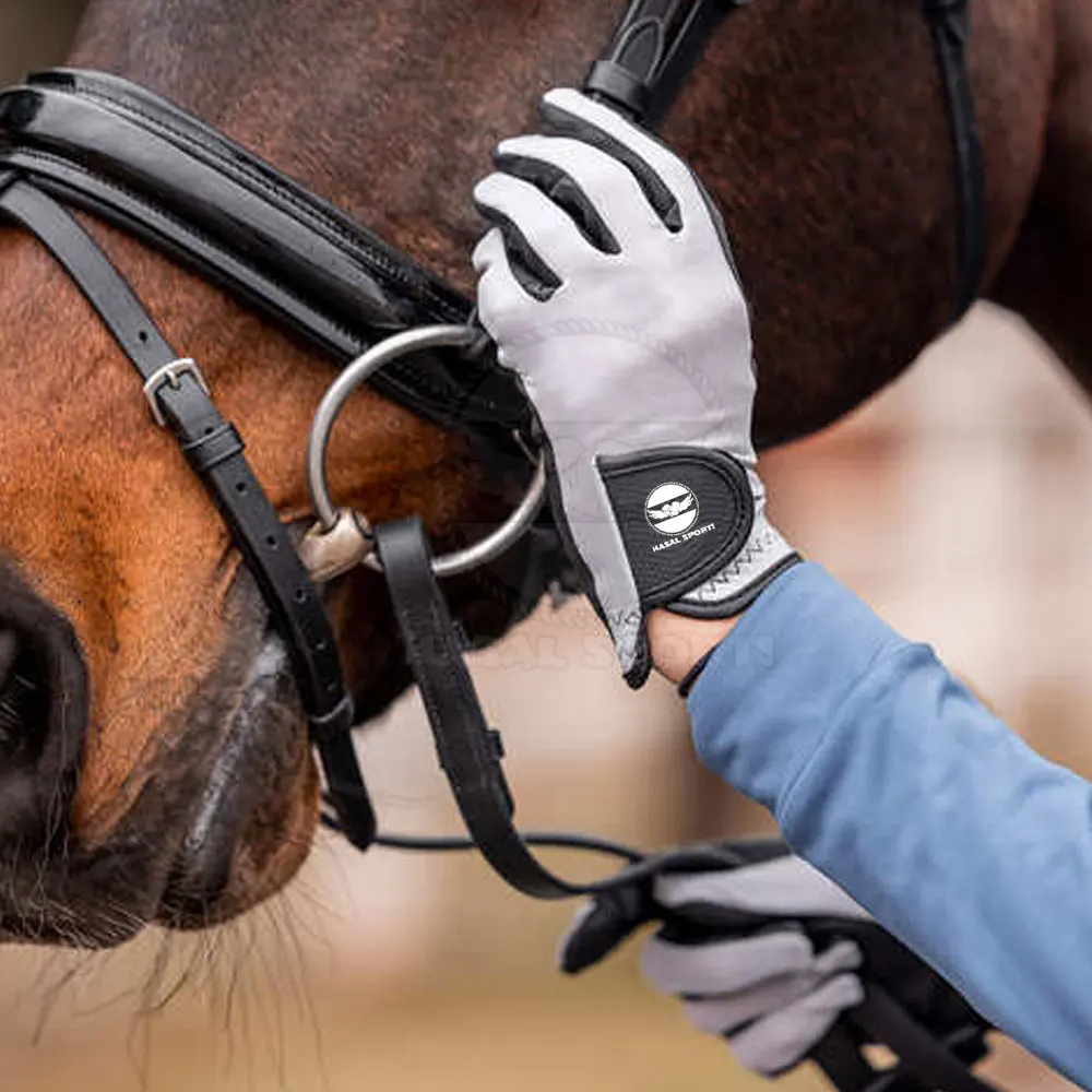 Pakistan Made Wholesale Horse Riding Gloves - Durable & Customizable