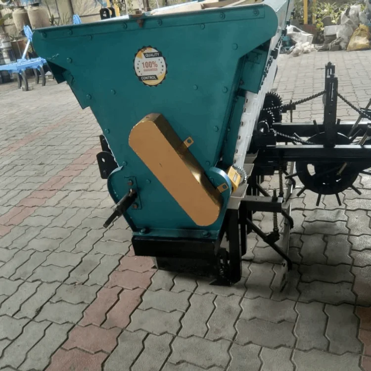 19 Tyne Manual Garlic Planter with V-Pass & Soil Leveler New Condition ...