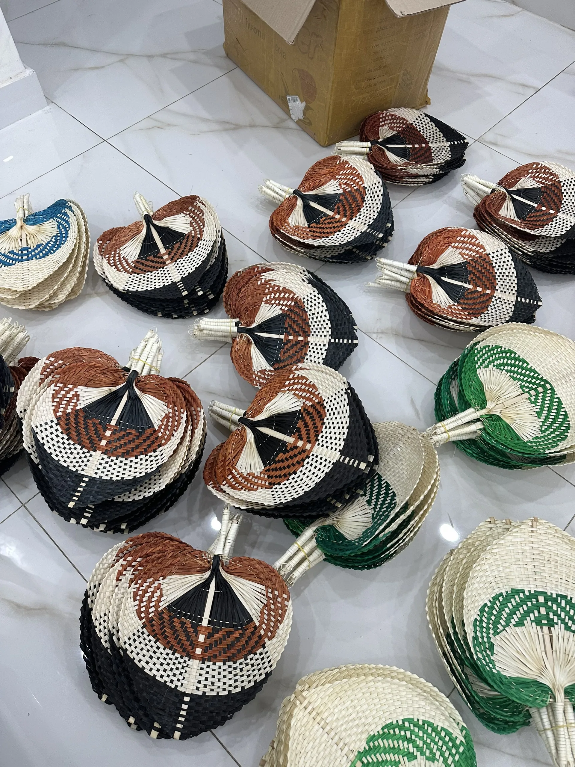 Natural Traditional Painted Bamboo Hand Fans Eco-Friendly Summer ...