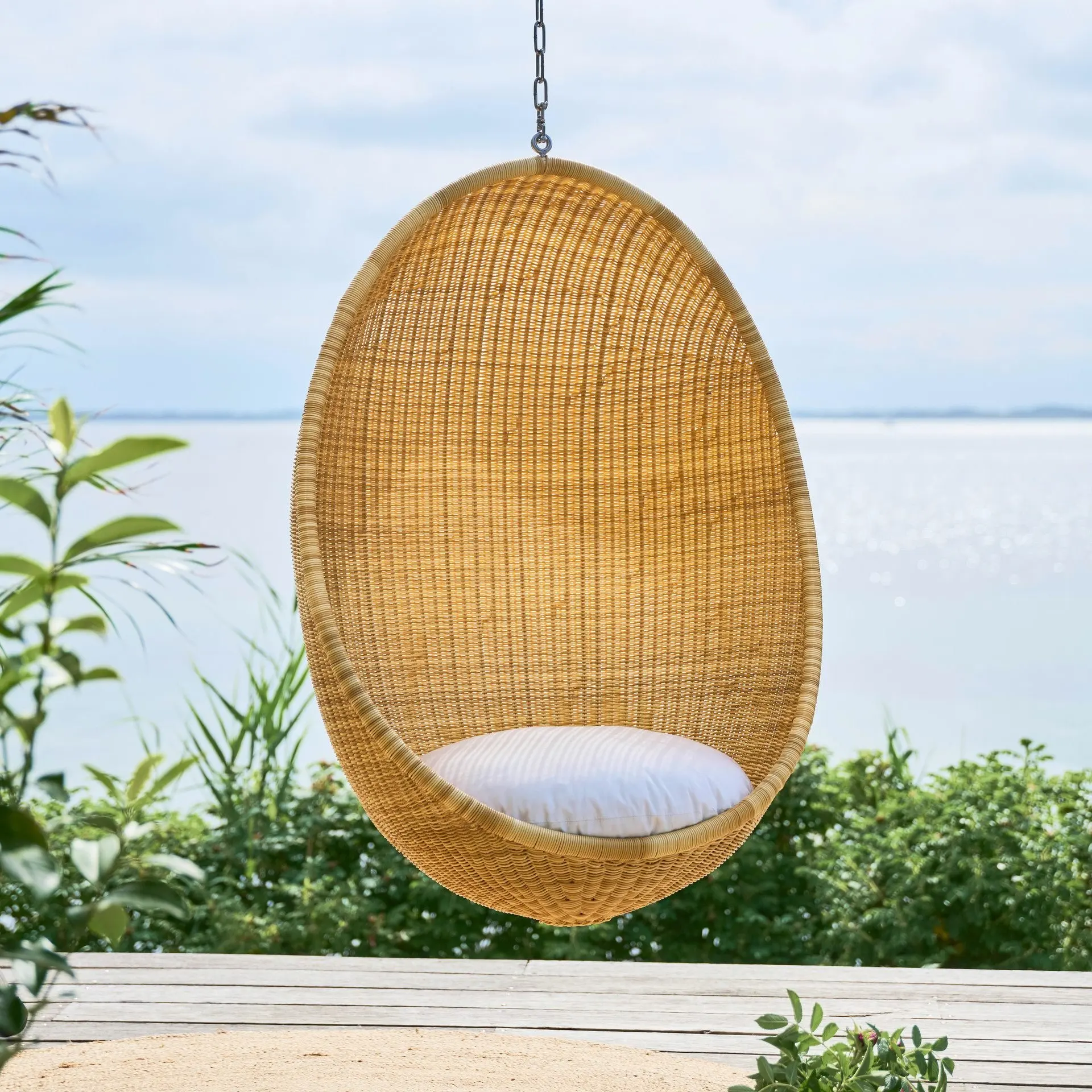 Wholesale Modern Rattan Garden Hanging Chair Patio Swing XD21 Indoor ...