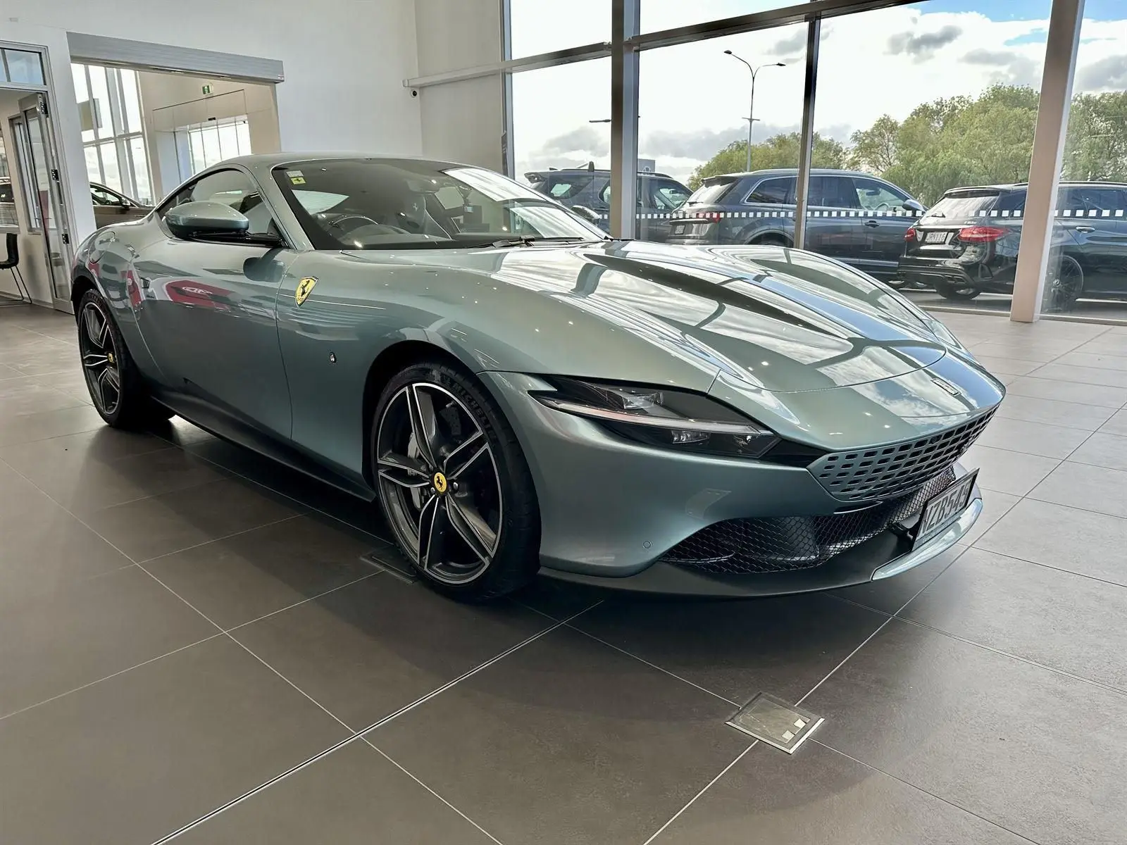 Fairly Used Cars Toyotas Hilux Diesel Pickup 4x4 - Buy Land Cruiser Car ...