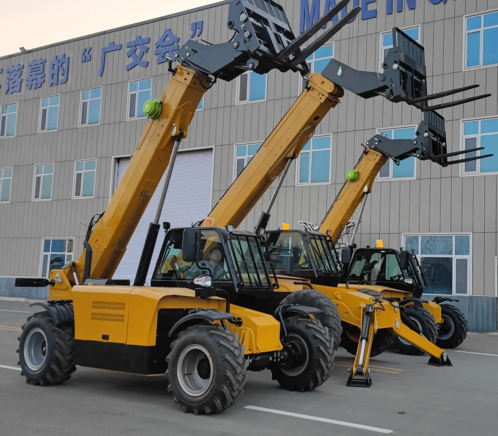 Icles Mini 3 Ton 7m Telehandler Telescopic Forklift With Fork - Buy ...