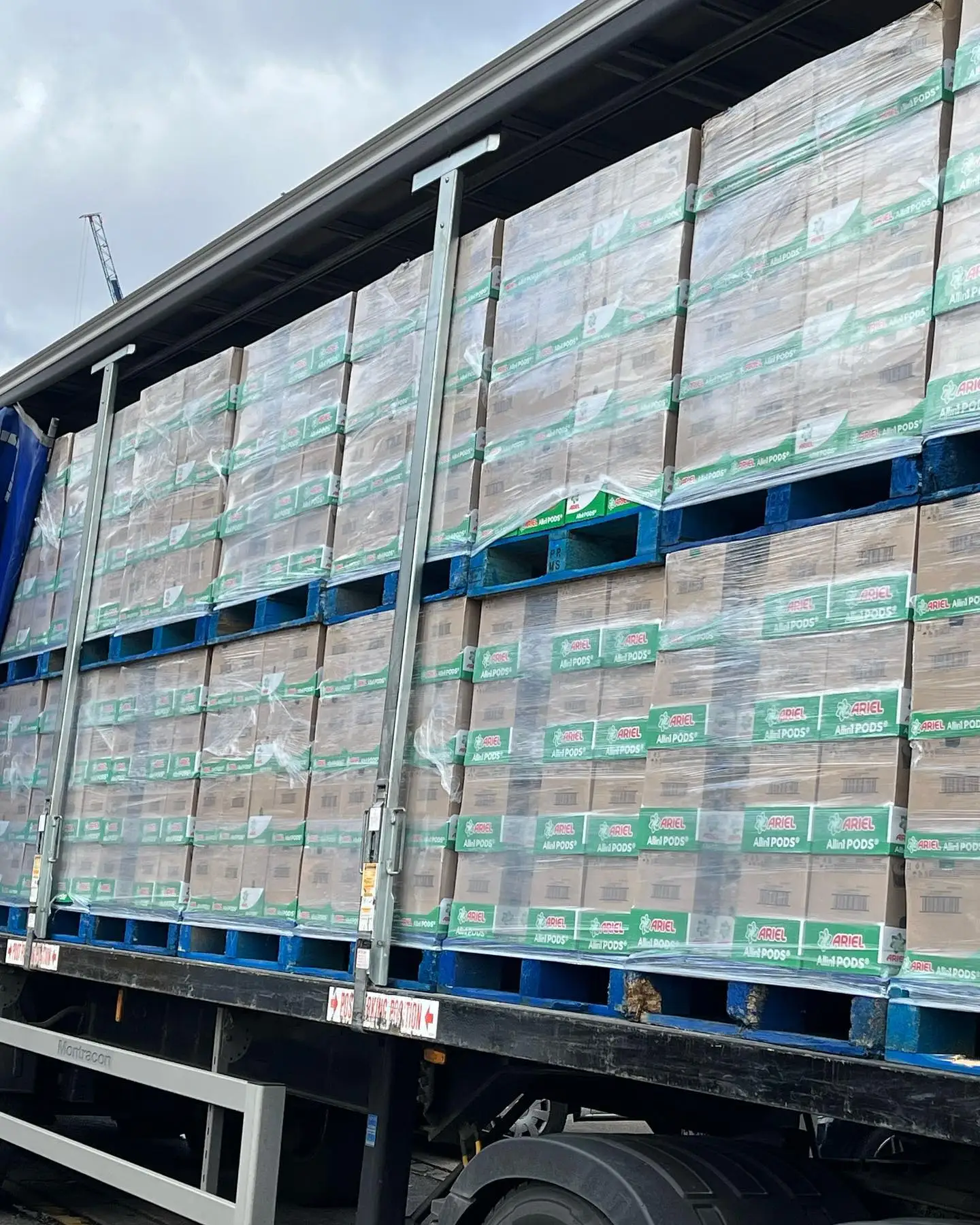 Ariel All-in-1 Pods - 39 Washes of Colour Powder Detergent