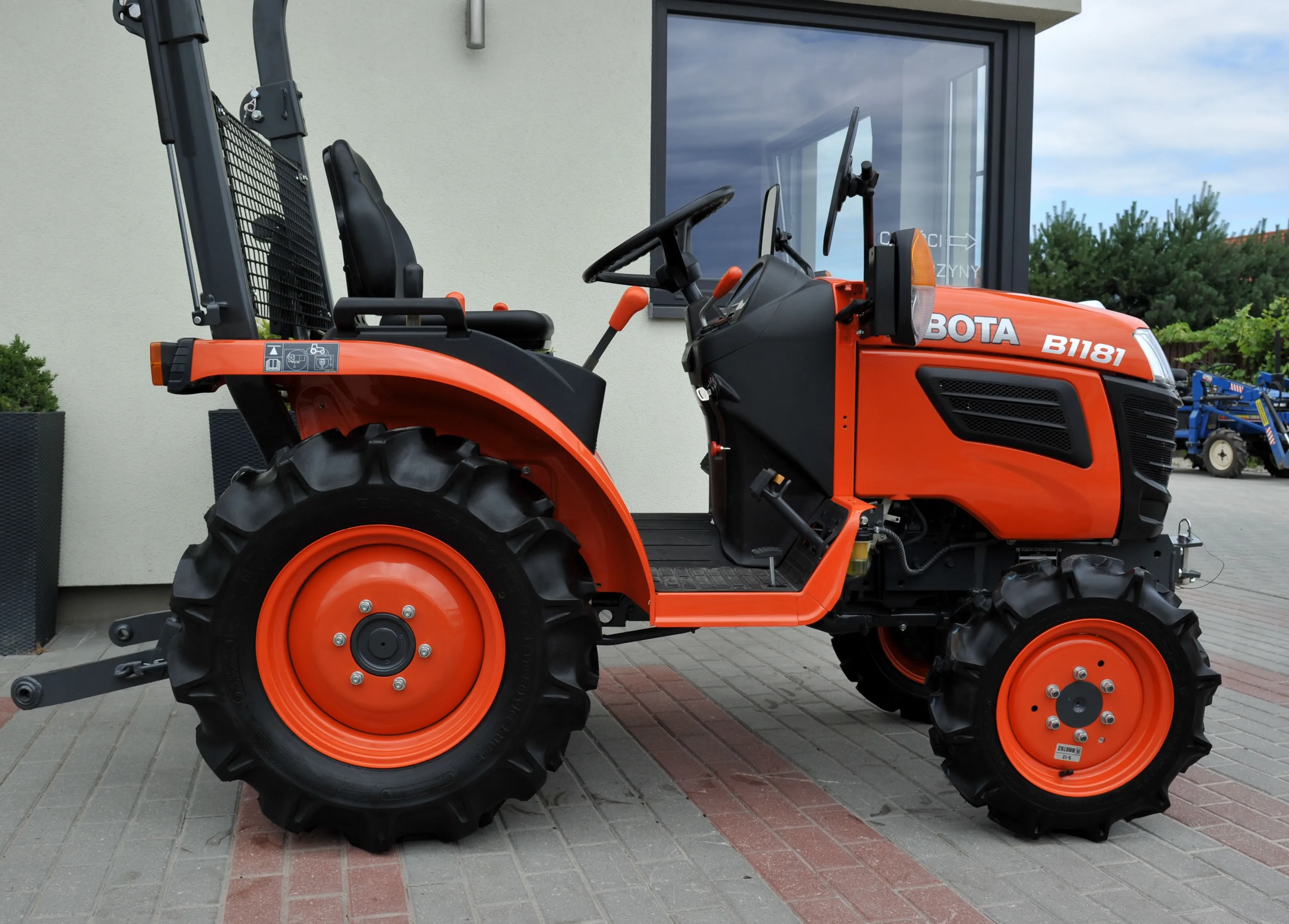 New Kubota Tractors M7040 40hp 4 Wheel Used Tractor Kubota M7040 With ...